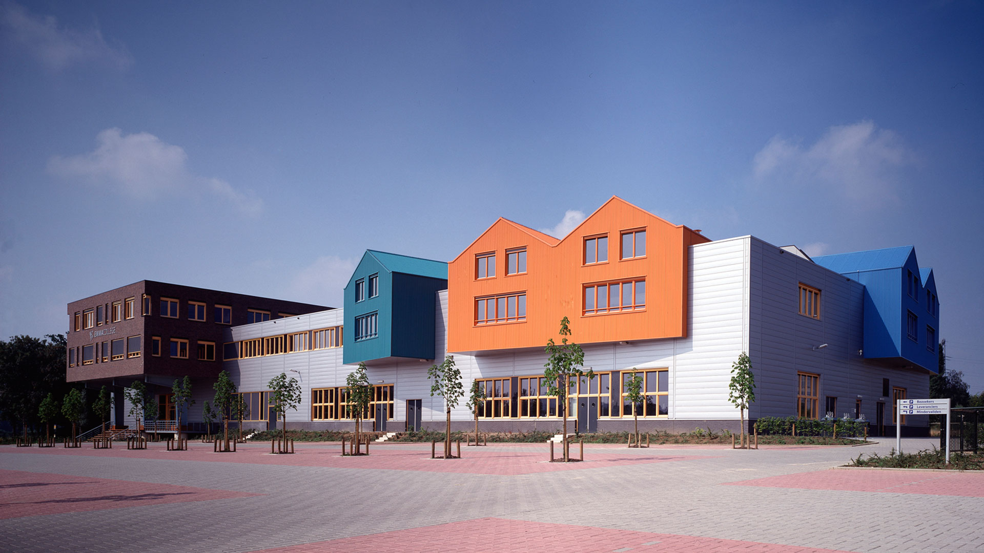 3759-Heerlen-Emma-College-exterieur-overzicht-web EERSTE - Bureau Bos